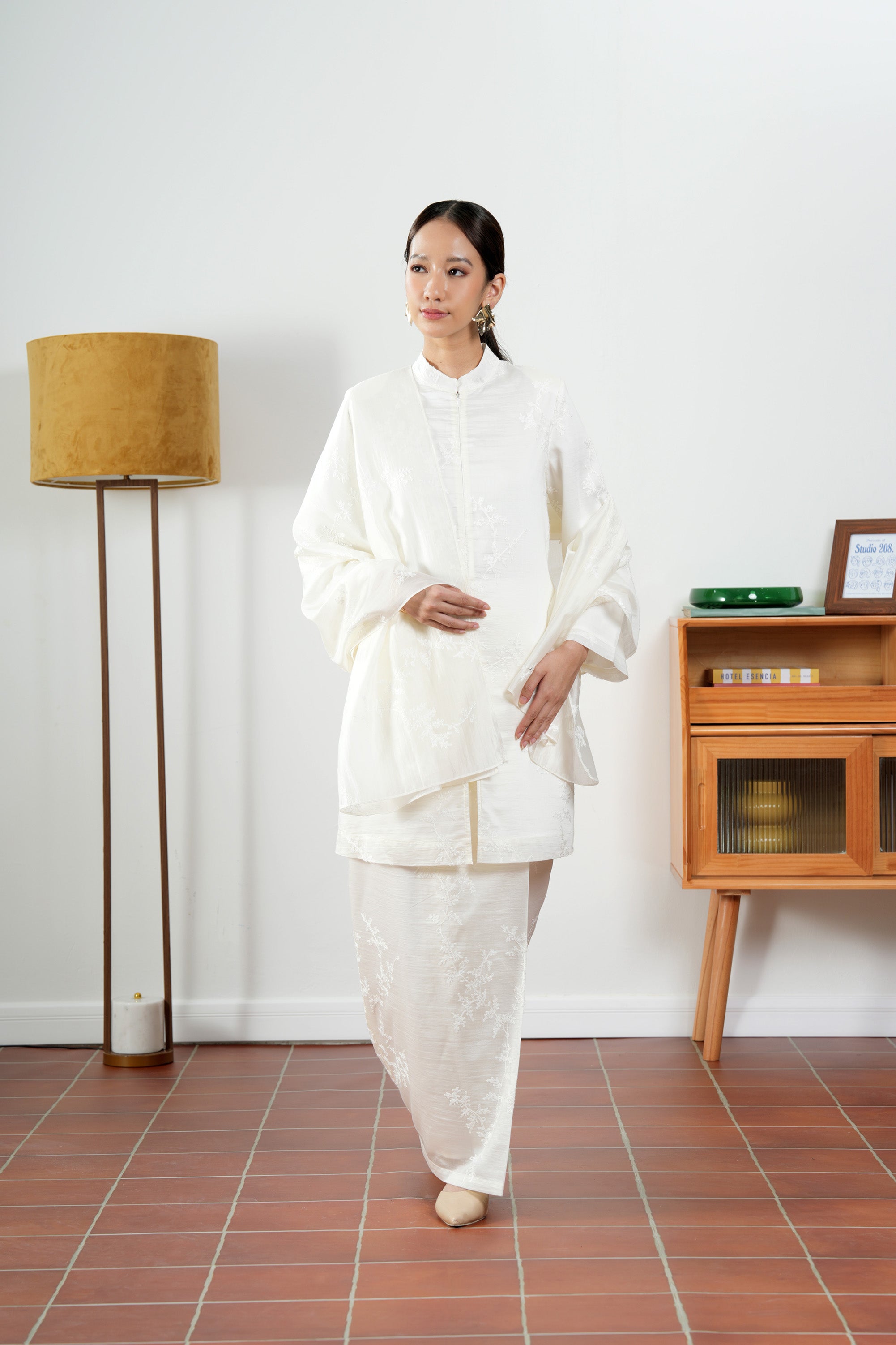 Sendja Thea - Off White – Qhiam