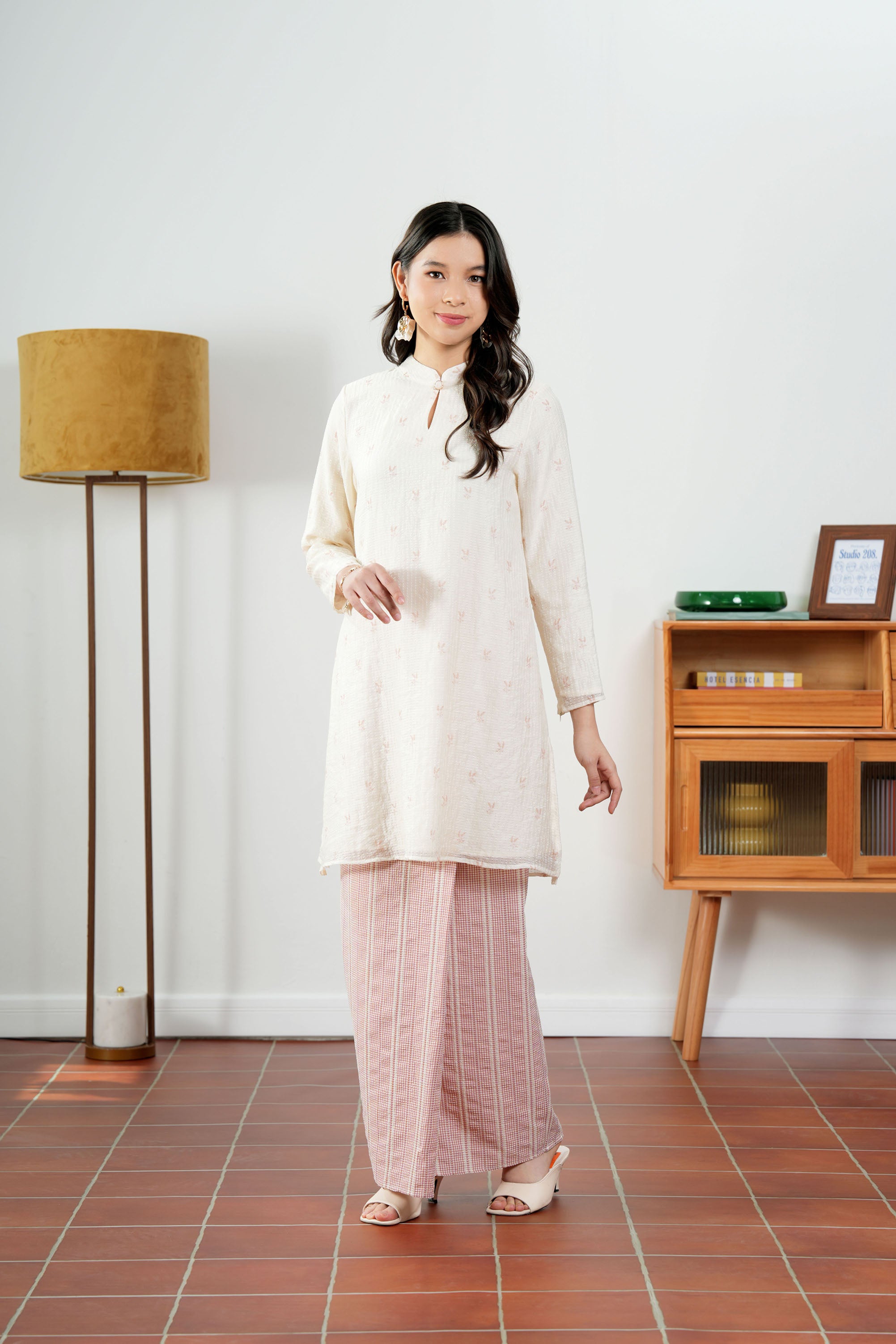 Sendja Serena - Red – Qhiam